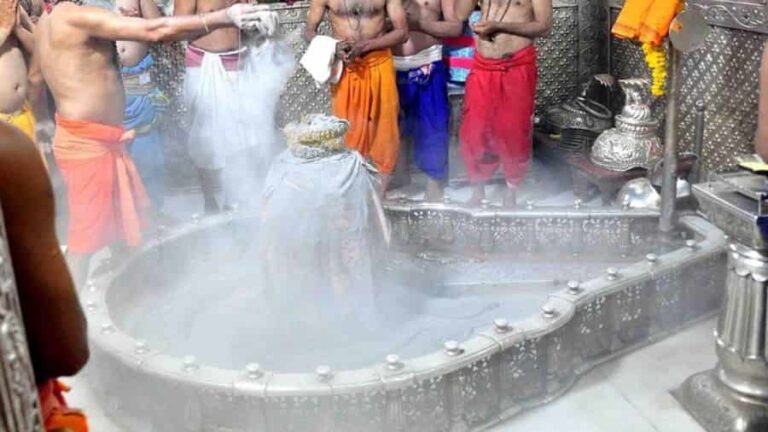 Shri Mahakaleshwar Jyotirling Temple - Ujjain, Madhya Pradesh