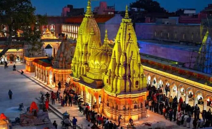 How to Reach Kashi Vishwanath Temple by Train, Flights, Buses