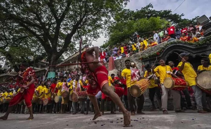 Kamakhya Temple: Timings, Rituals and Festivals