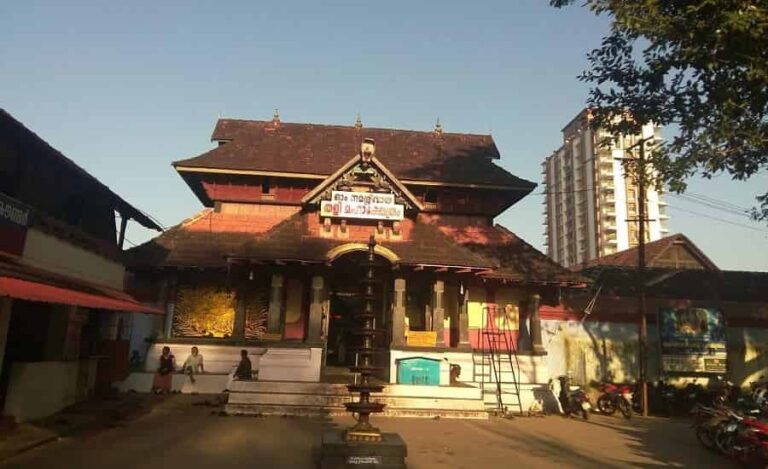 20 Most Famous Hindu Temples in Kerala
